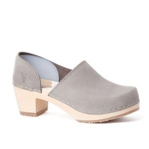 Sandgrens | Shoes | Sandgrens Brett Clog | Poshmark